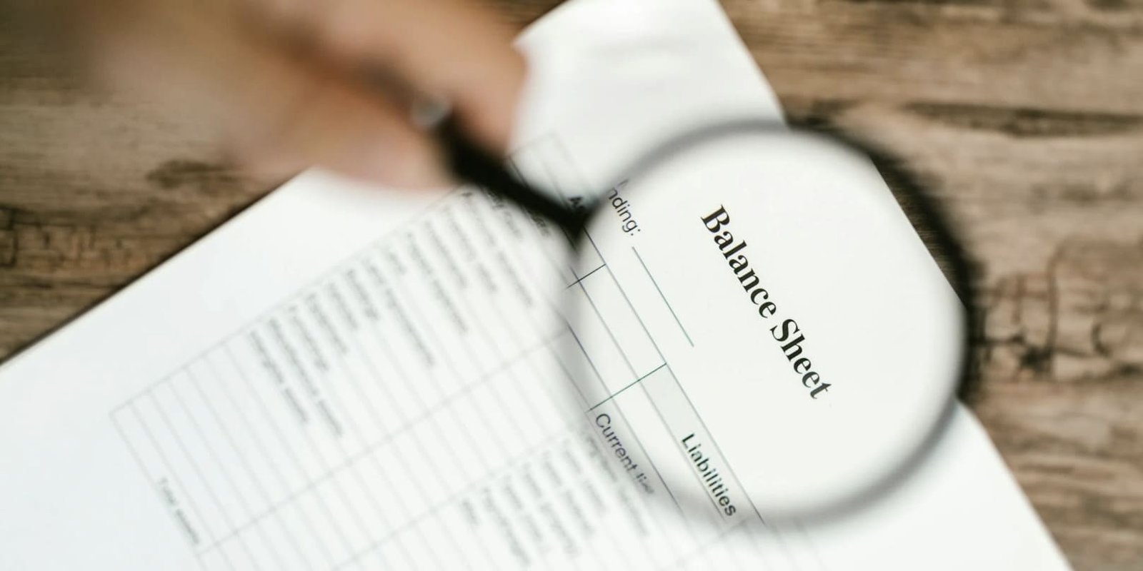 Apa Itu Neraca (Balance Sheet): Komponen, Format dan Contoh - Invesnesia