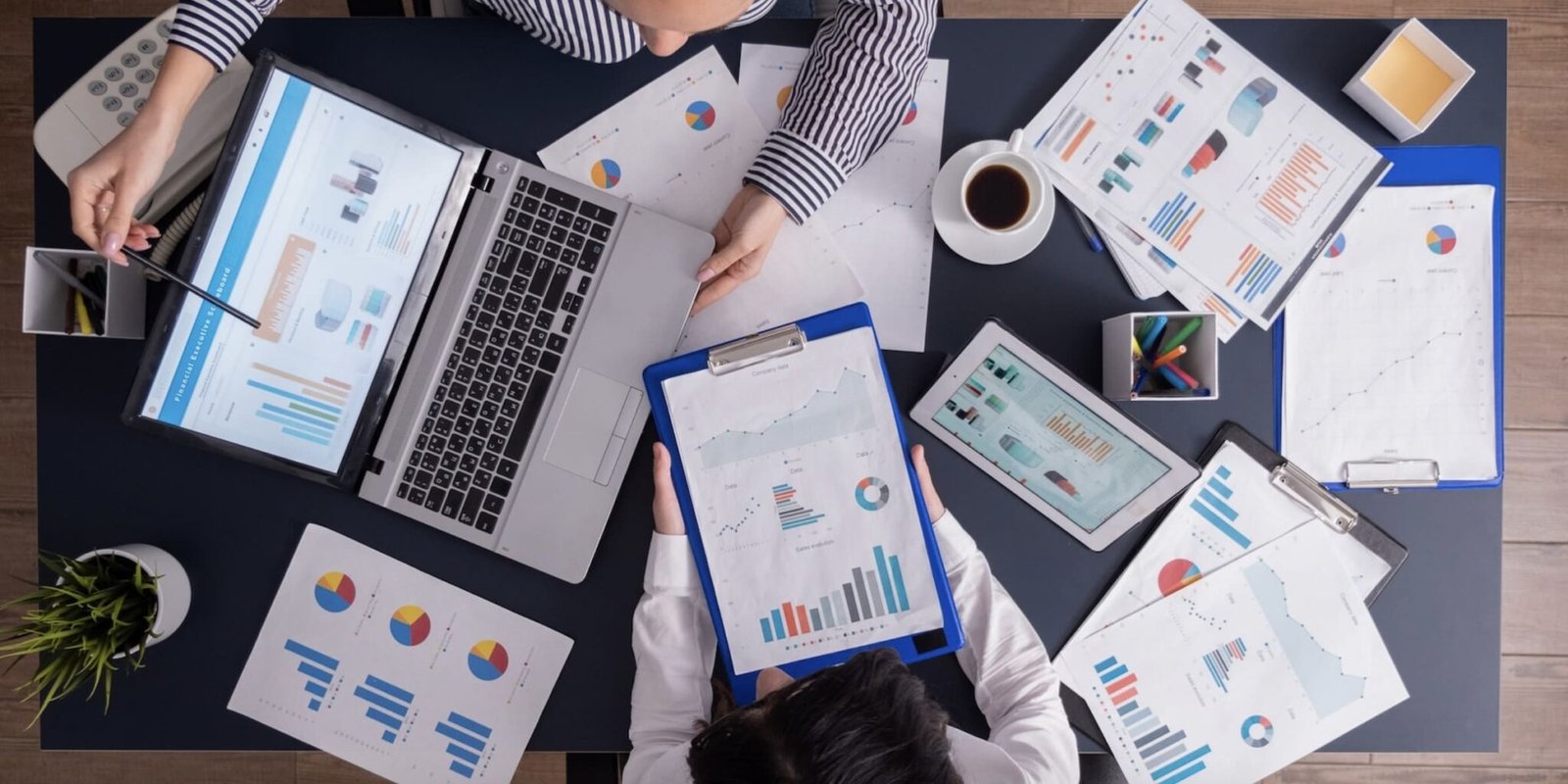 Top 6 Software Akuntansi Terbaik di Tahun 2025 - Invesnesia